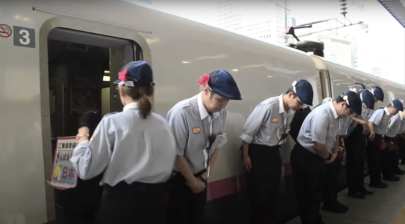 This Japan Train Crew Can Clean Bullet Trains in Only 7 Minutes